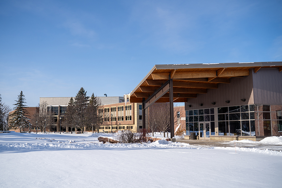Three UW-Superior instructors release free, open textbooks - UW Superior