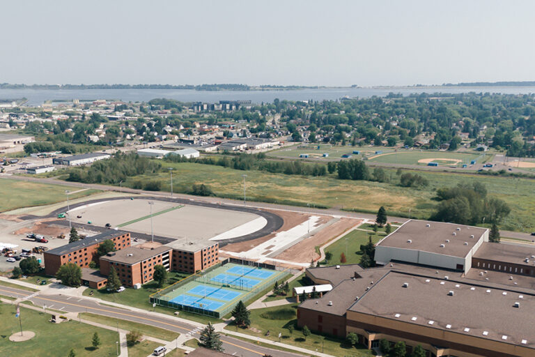 UW Superior Home - UW Superior